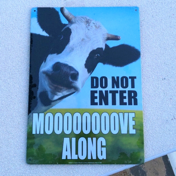 Kalan | Wall Decor | Cow Sign Moooooove Along Do Not Enter With ...